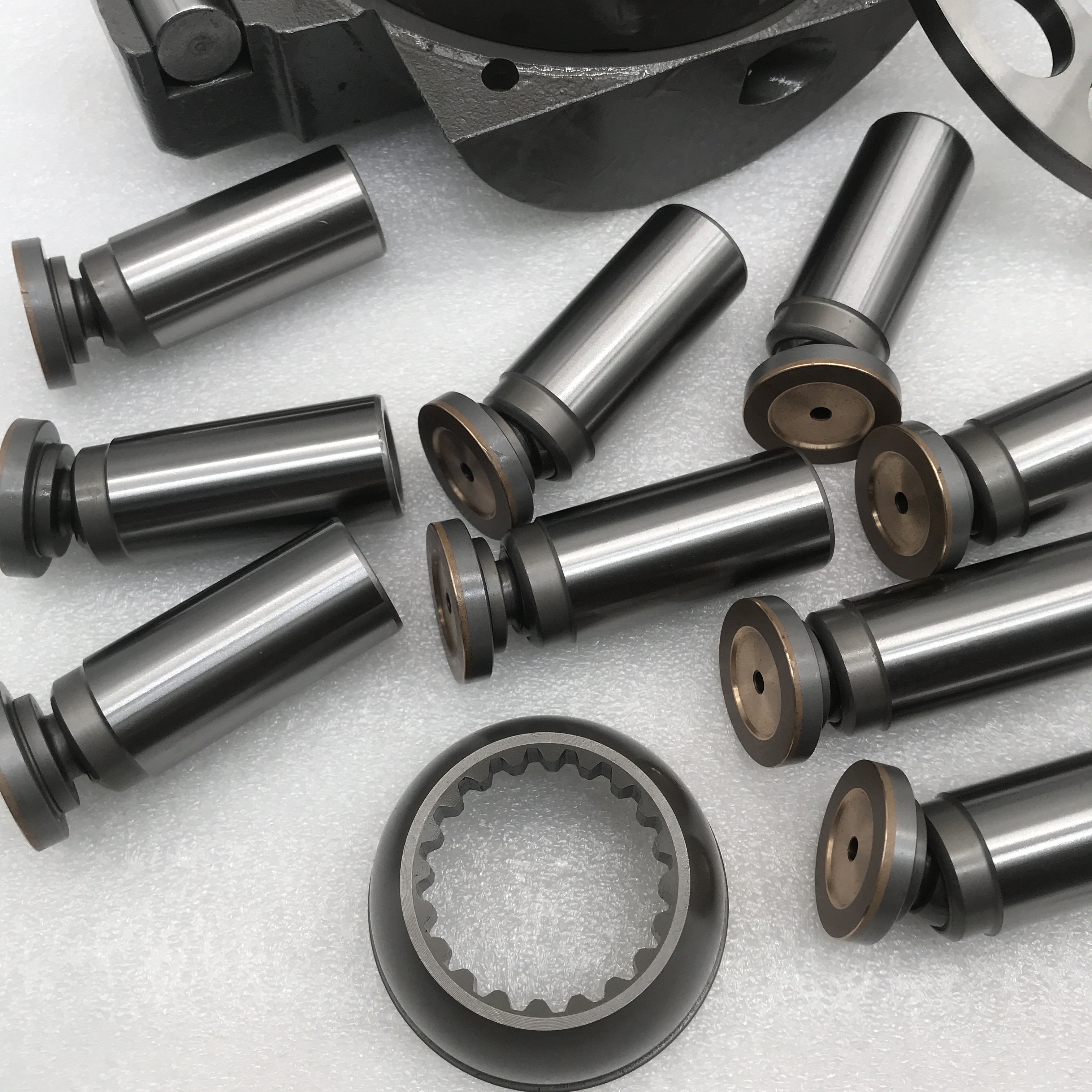 PSLV-54CG Hydraulic Pump Parts Nine Hole Distribution Plate For Kubota ...