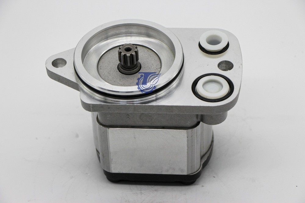 Doosan Excavator Pilot Pump KAWASAK K3V112DT Dh225-9 Gear Pump ...