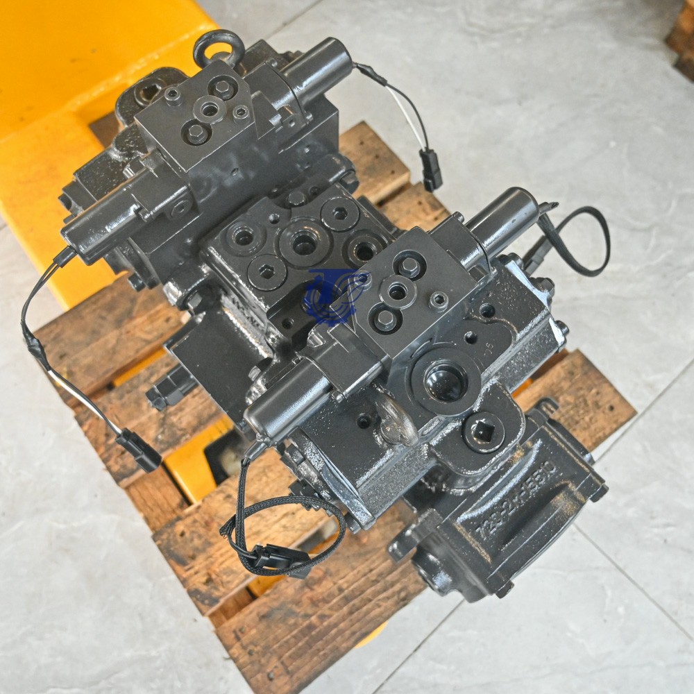 720-2G-00010 720-2G-01010 720-2G-00011 720-2G-04110 For Komatsu D61EX ...